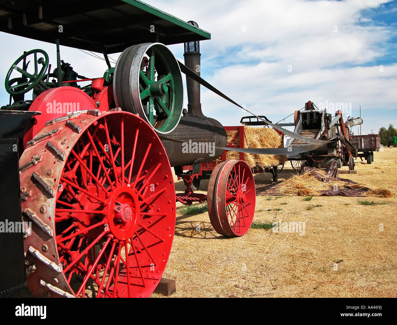 Vintage Case steam traction engine tractor and threshing implement at ...