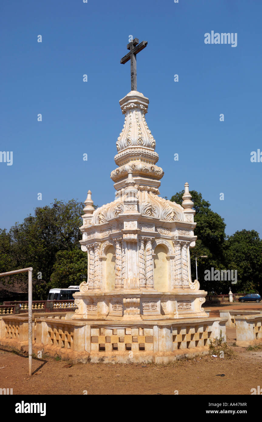 Monumental Cross Margao or Madgaon South Goa India Stock Photo - Alamy