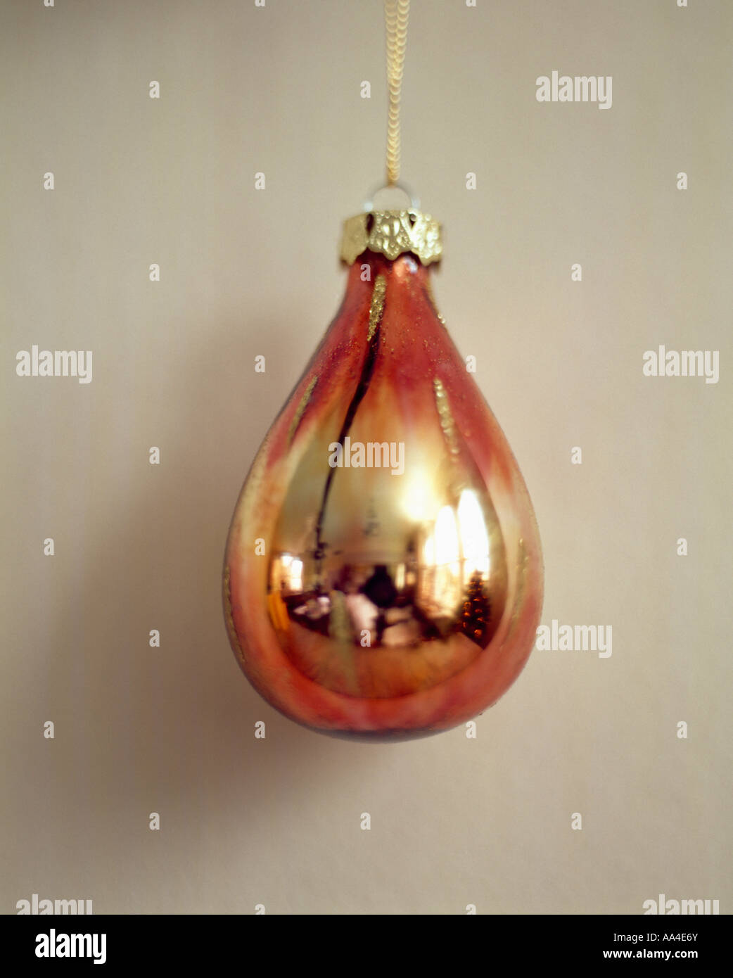 Close-up of metallic teardrop Christmas bauble Stock Photo - Alamy