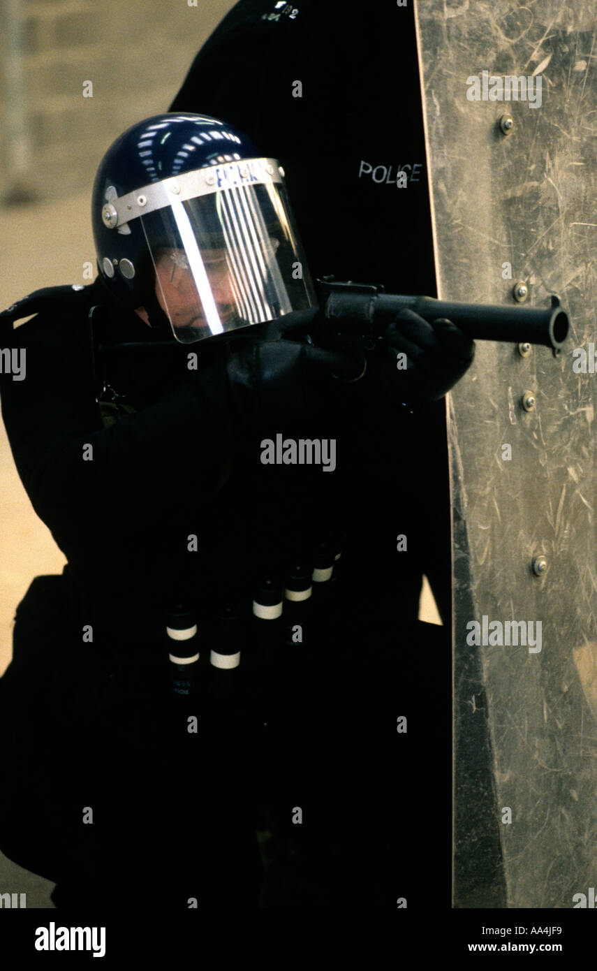 Police baton hi-res stock photography and images - Alamy