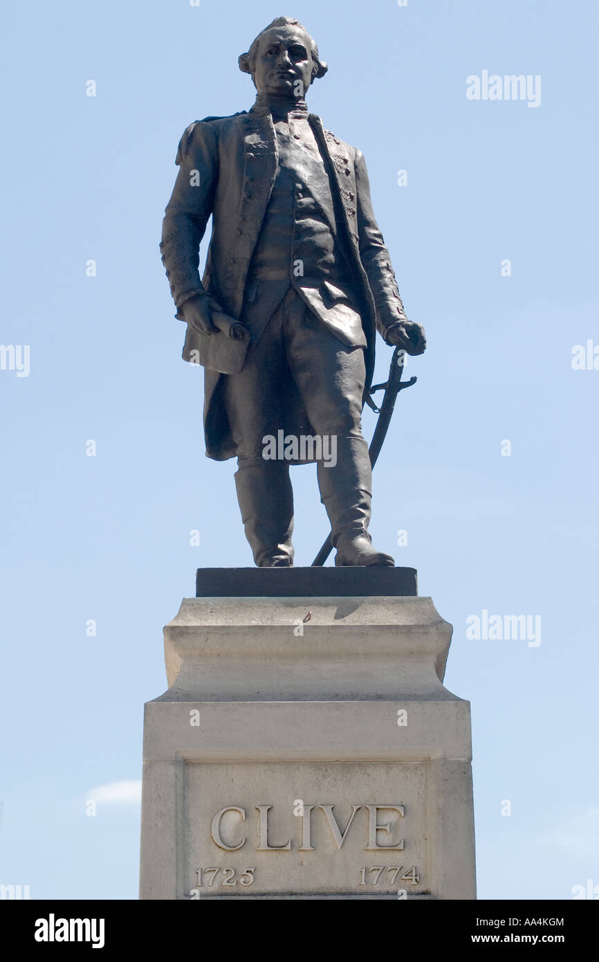 England. London. Clive statue Stock Photo - Alamy