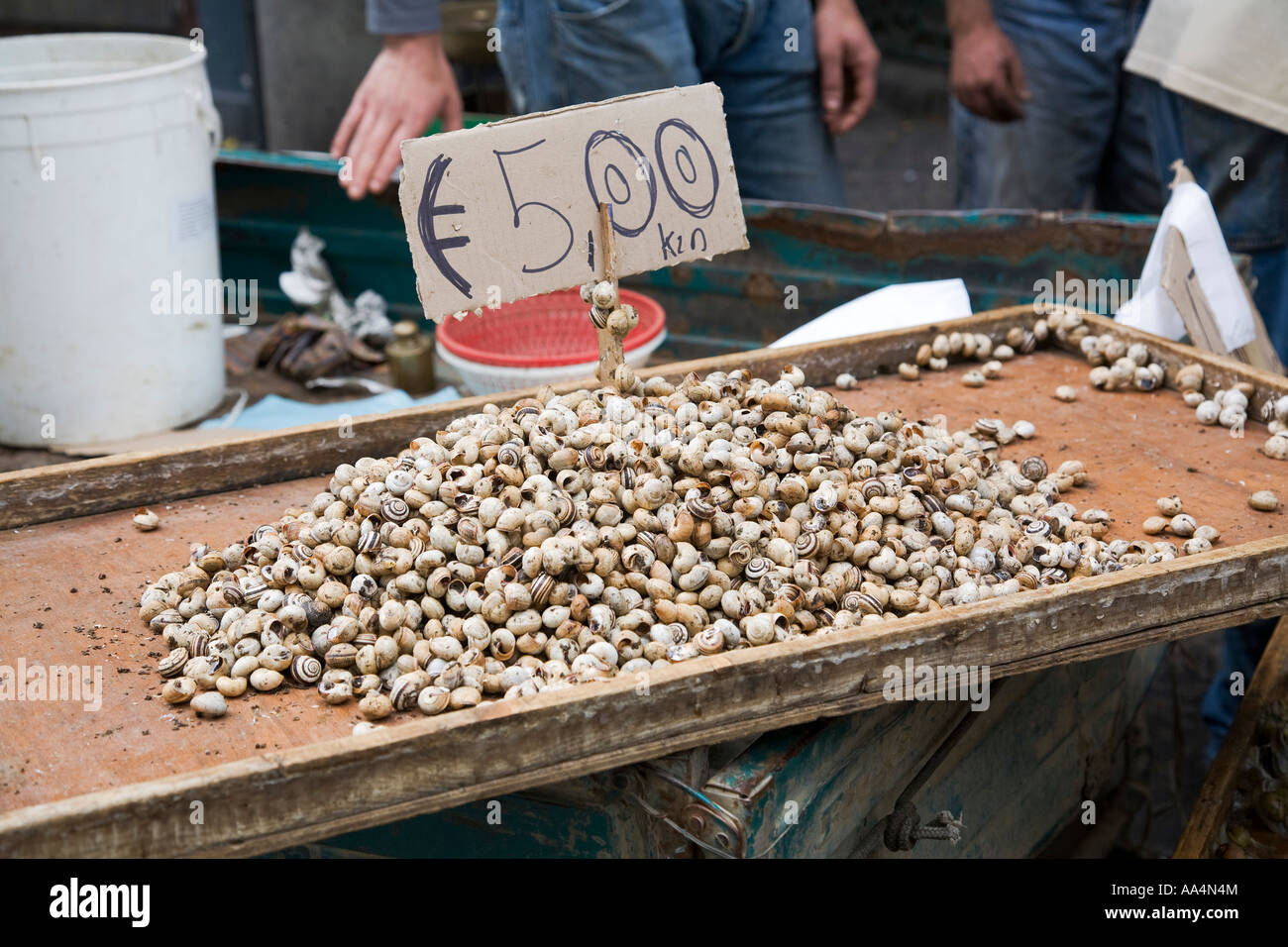 Escargot sicily hi-res stock photography and images - Alamy