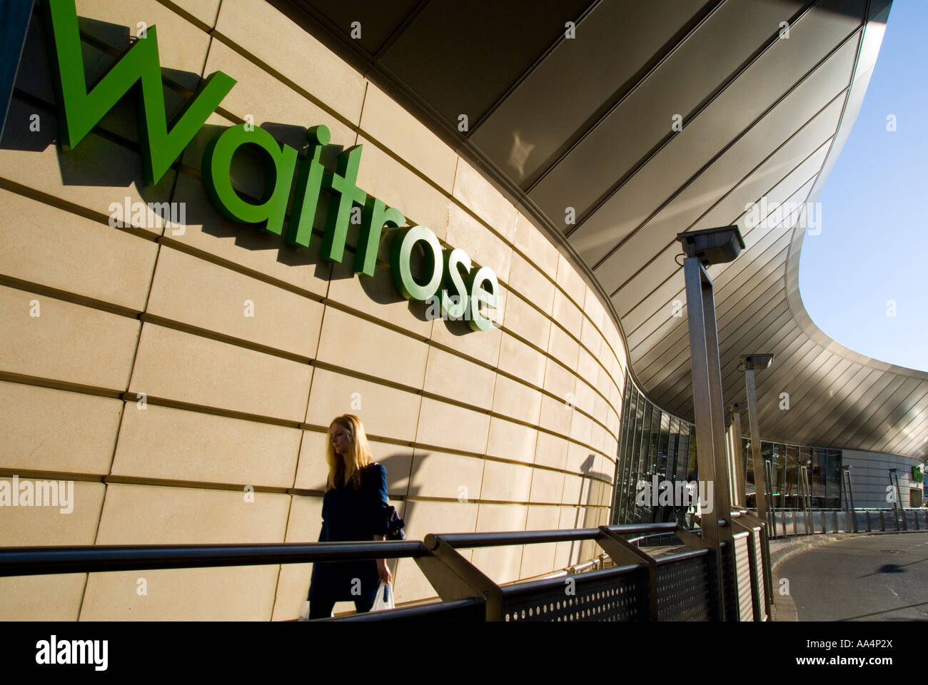 Waitrose surrey hi-res stock photography and images - Alamy