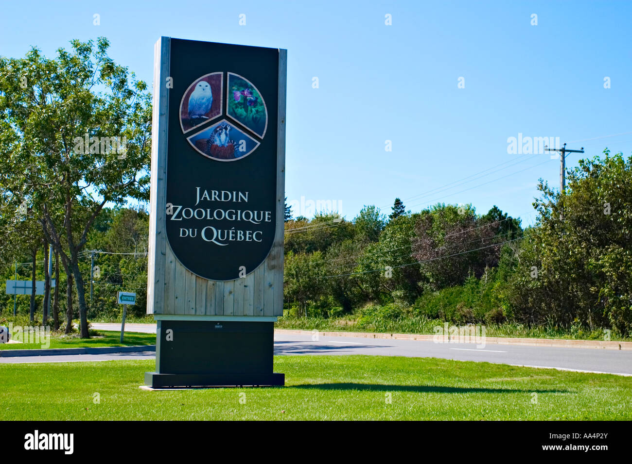 Quebec City Zoo sign, Quebec, Canada Stock Photo - Alamy