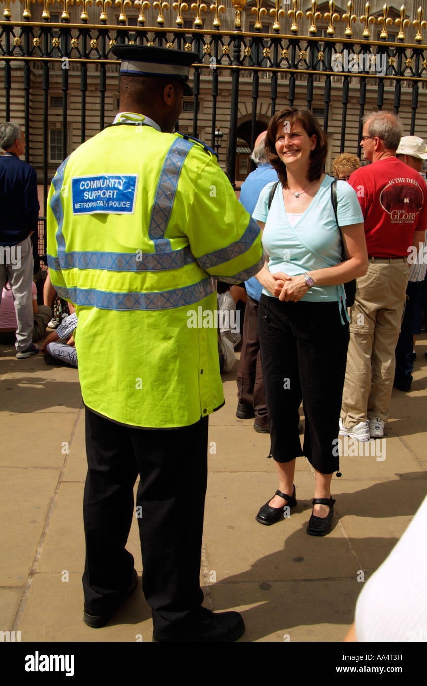 Tourist police report hi-res stock photography and images - Alamy
