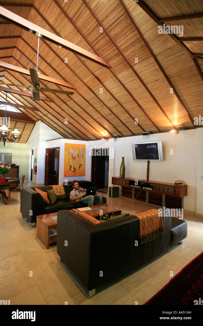 Luxury tourist accommodation at Villas of Byron Byron Bay NSW Australia ...