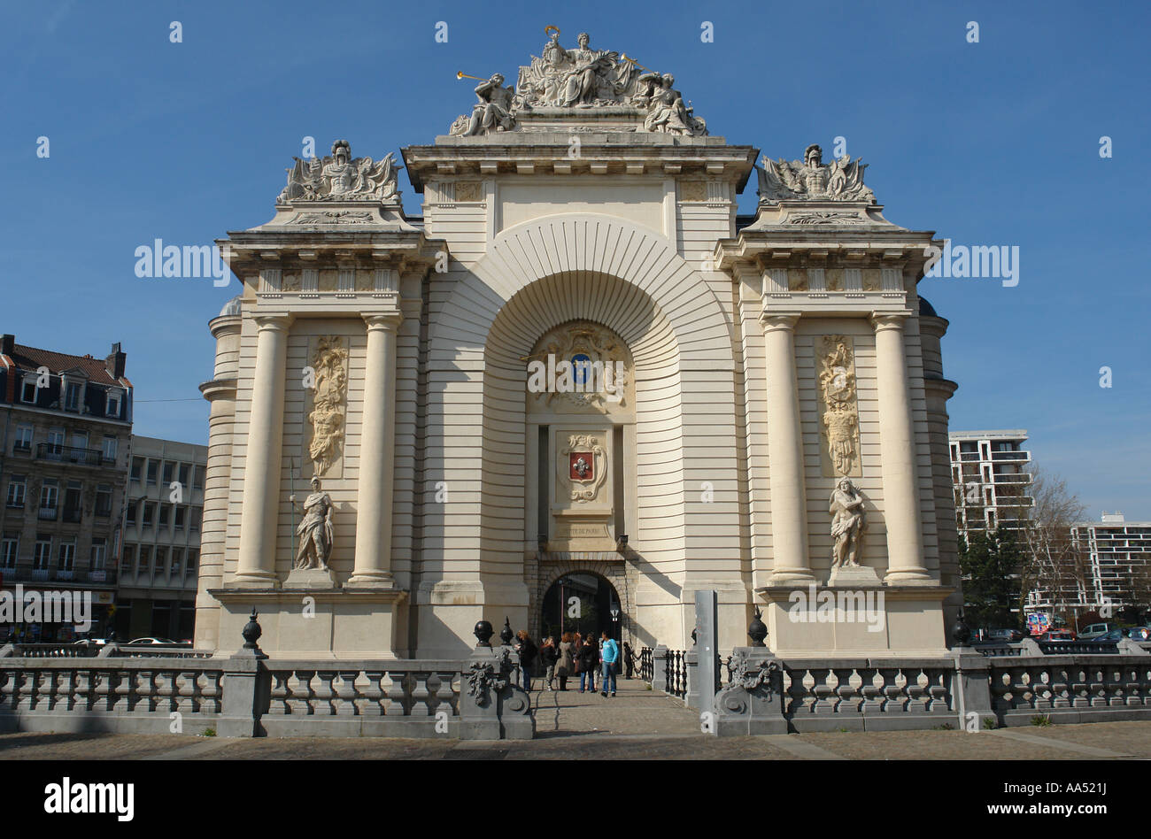 Paris gateway (Lille-Flanders-France Stock Photo - Alamy