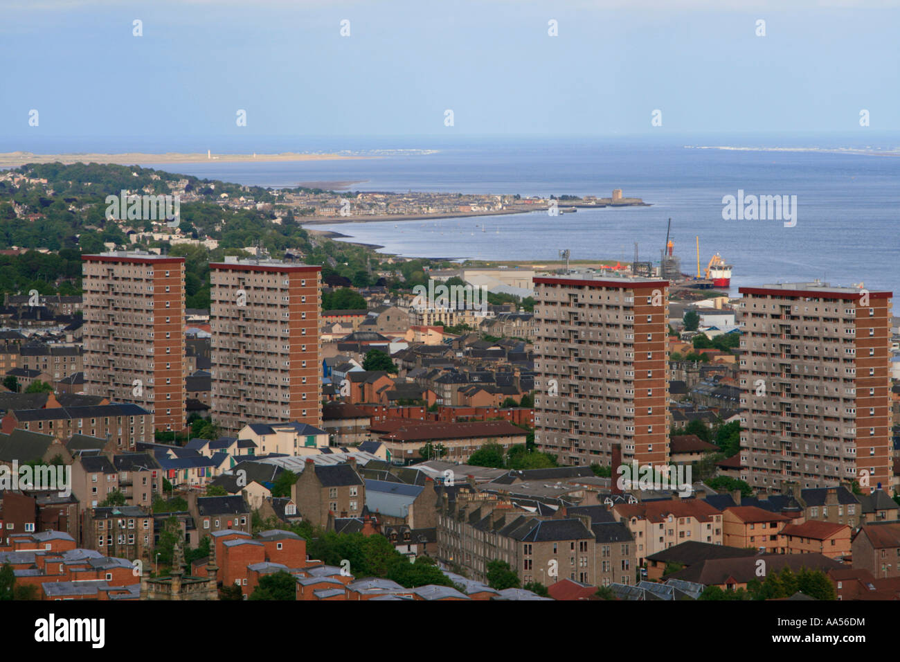 dundee city view from dundee law hill summit scotland uk gb Stock Photo ...