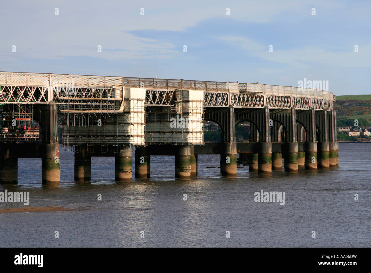 Tay river estuary hi-res stock photography and images - Alamy