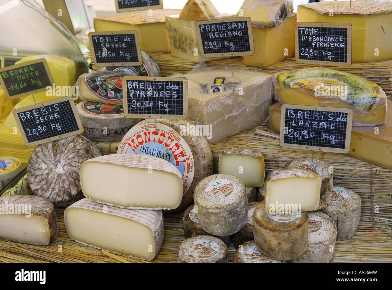display of cheeses on market stall, provence, france Stock Photo - Alamy