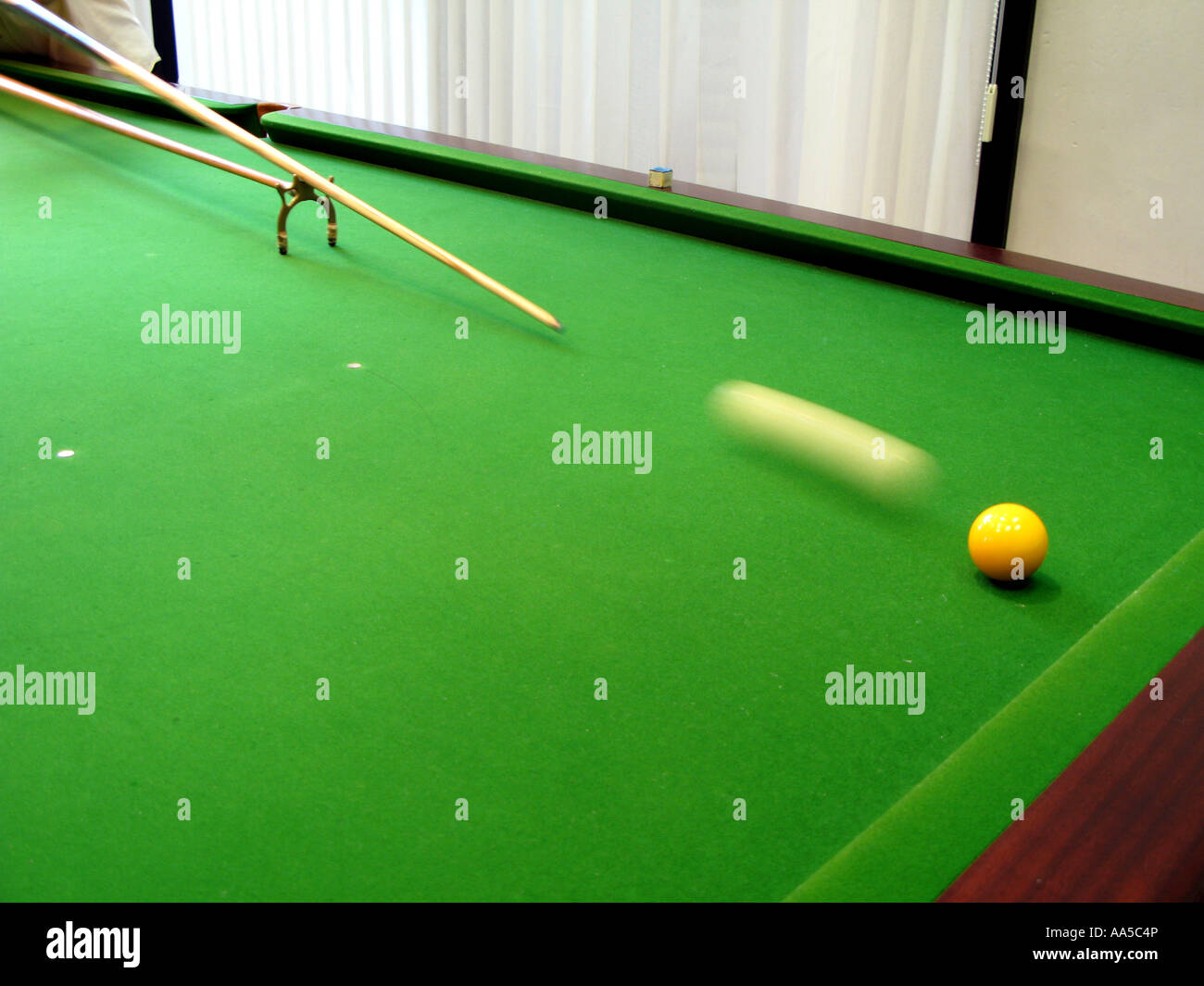 Snooker rest hi-res stock photography and images - Alamy