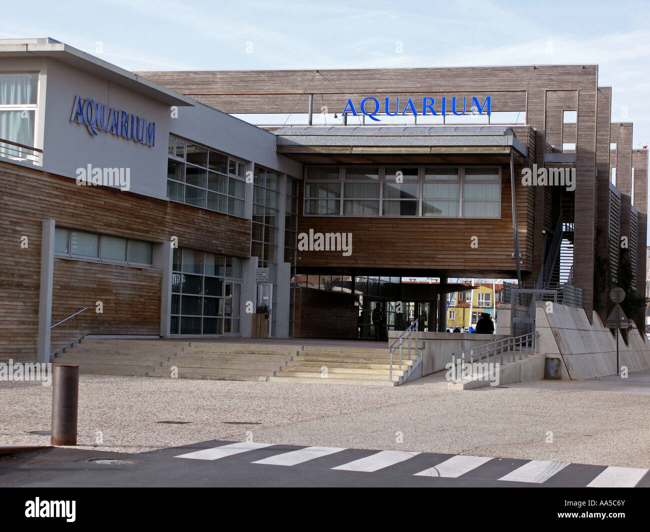 La rochelle aquarium hi-res stock photography and images - Alamy