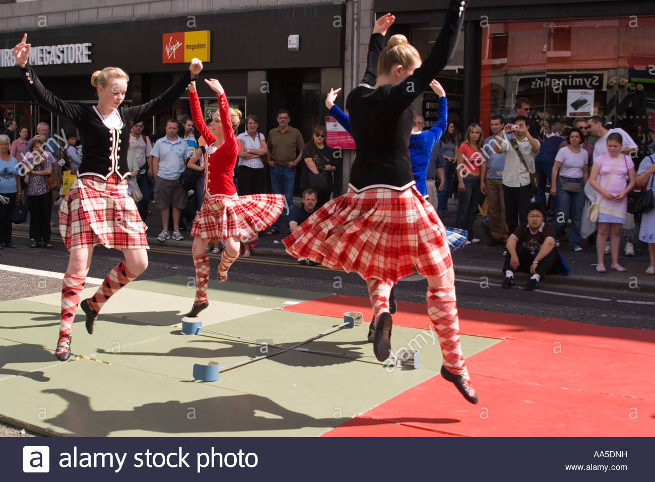 Kilt And Dance High Resolution Stock Photography and Images - Alamy