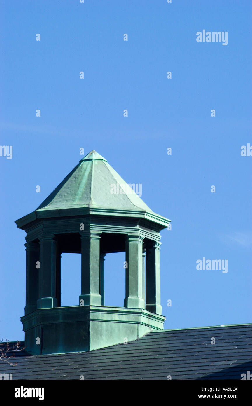 Cupola on Institutional Building Stock Photo - Alamy