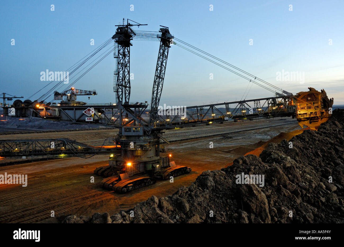 Rotary shovel digger hi-res stock photography and images - Alamy