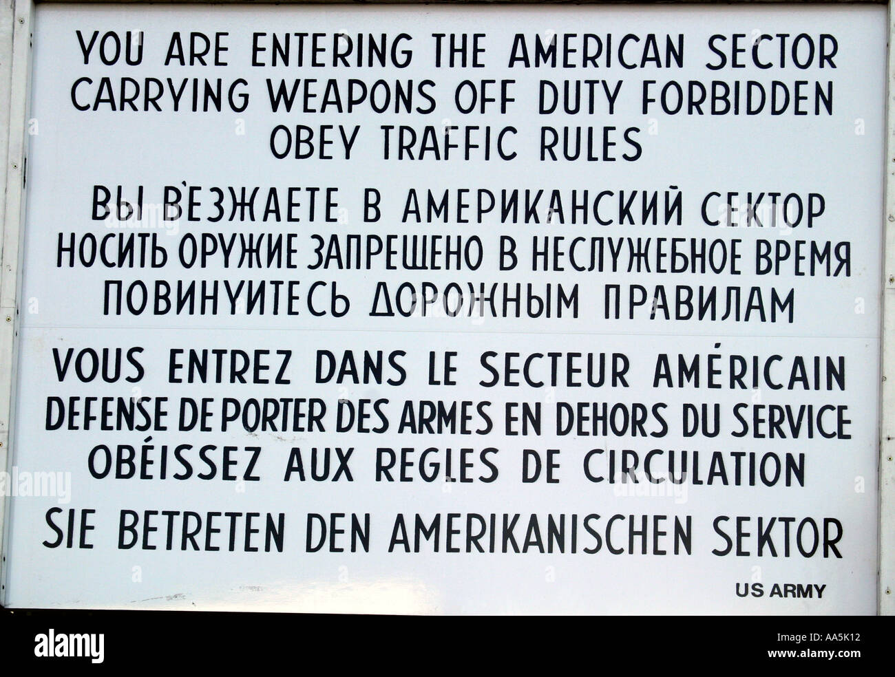 Checkpoint sign hi-res stock photography and images - Alamy