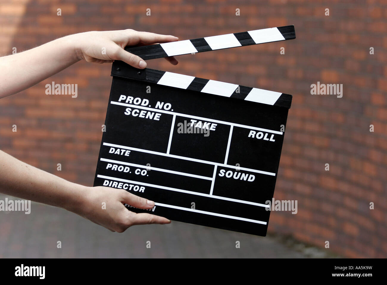Blank clapper board used in filming Stock Photo - Alamy