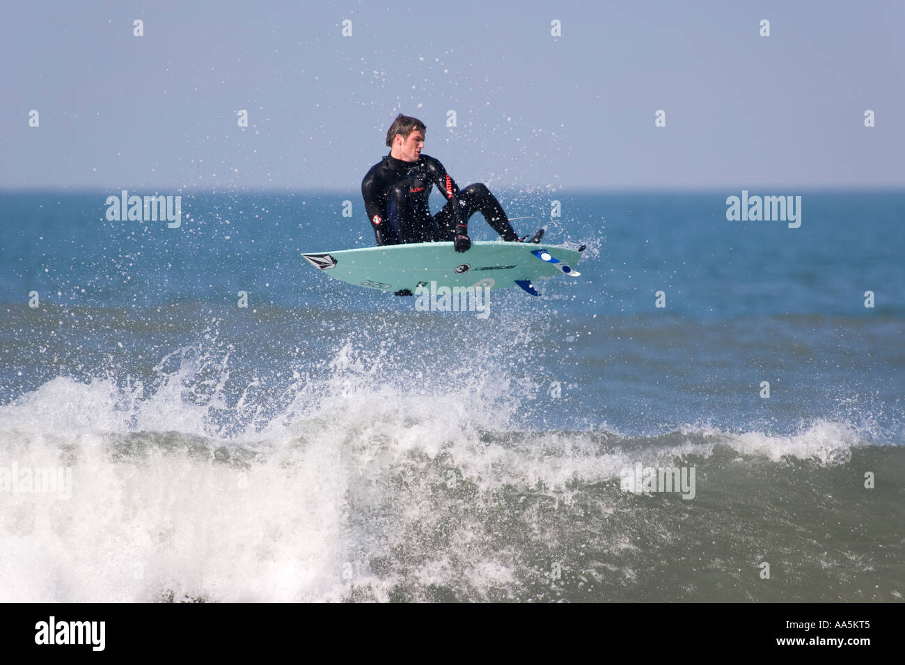 Uk aerial sea surfer hi-res stock photography and images - Alamy