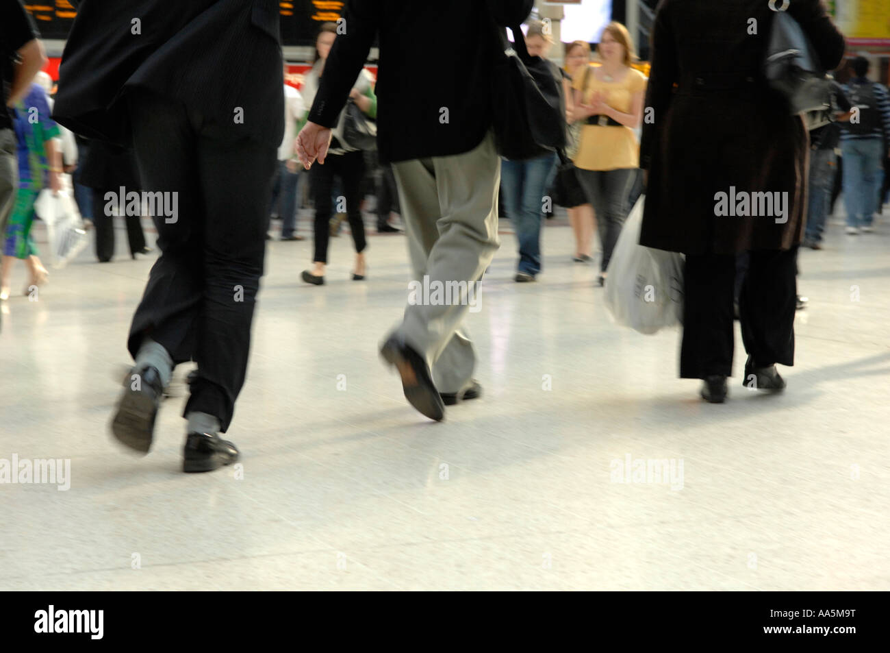 Shoes train london platform hi-res stock photography and images - Alamy