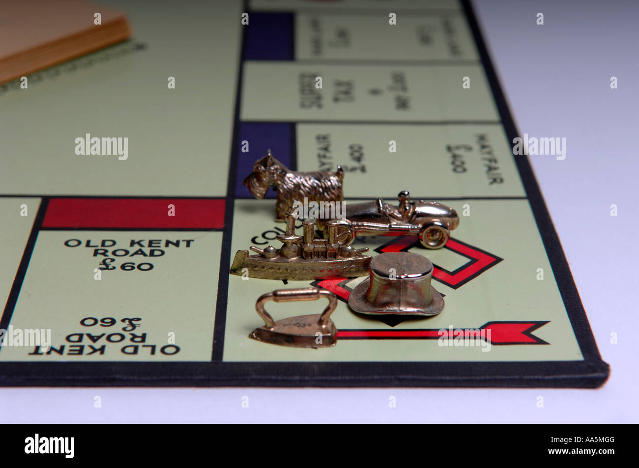 Monopoly stations hi-res stock photography and images - Alamy