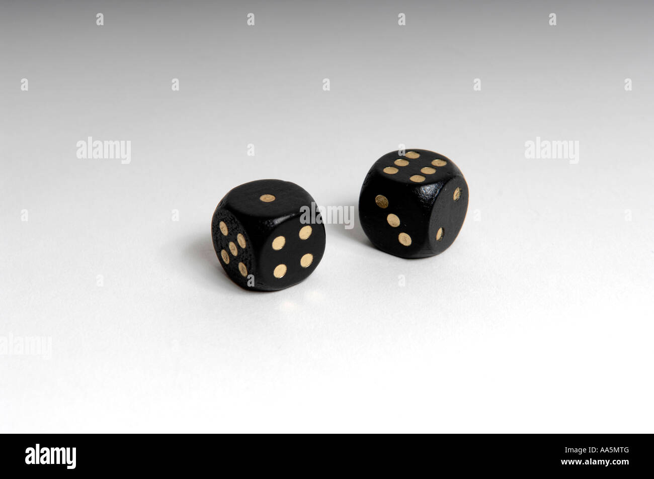 One to six dice hi-res stock photography and images - Alamy