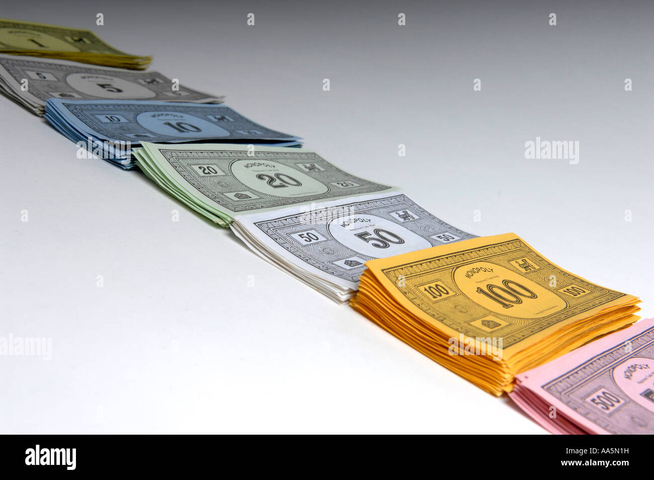 Monopoly money notes hi-res stock photography and images - Alamy
