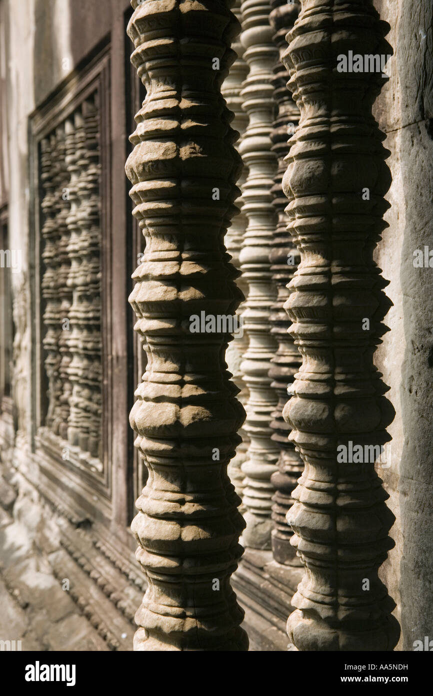 Columned windows hi-res stock photography and images - Alamy
