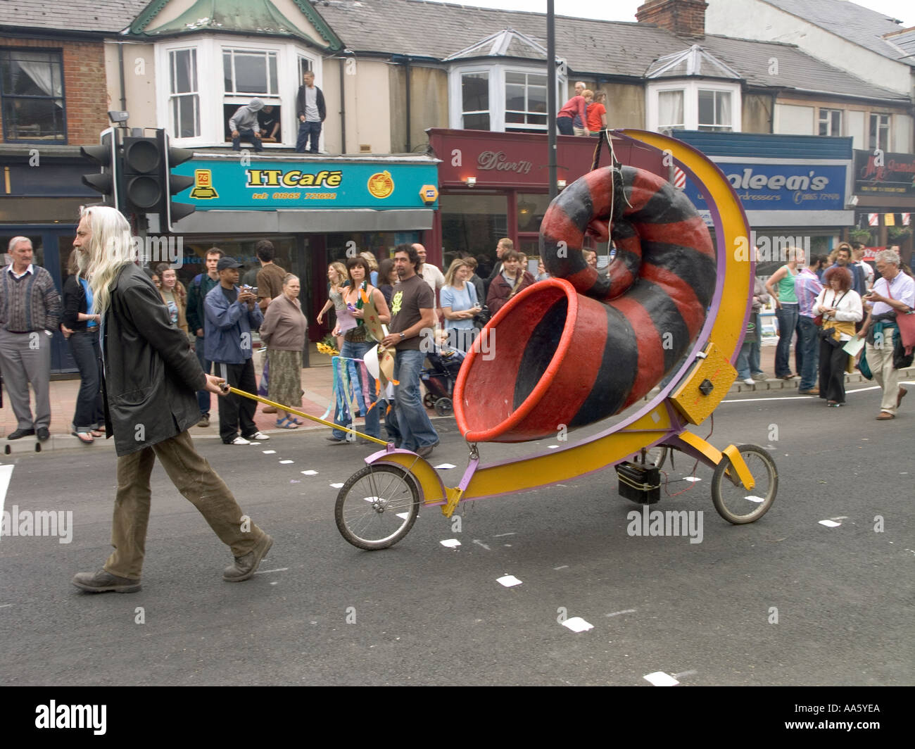 Old carnival hi-res stock photography and images - Alamy
