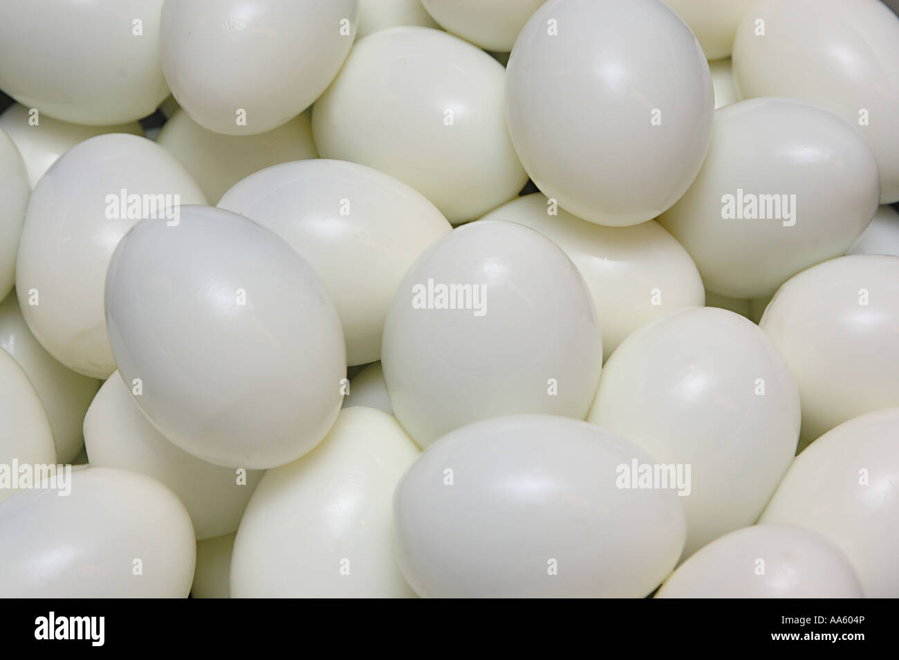 White boiled eggs Stock Photo - Alamy
