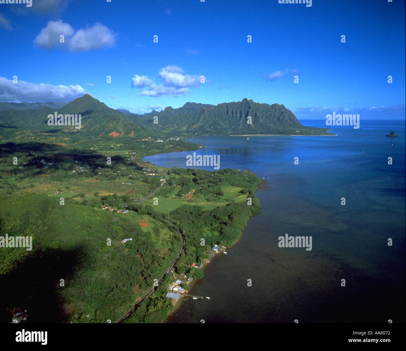 Kaneohe Bay Kaneohe Oahu Hawaii USA Stock Photo - Alamy