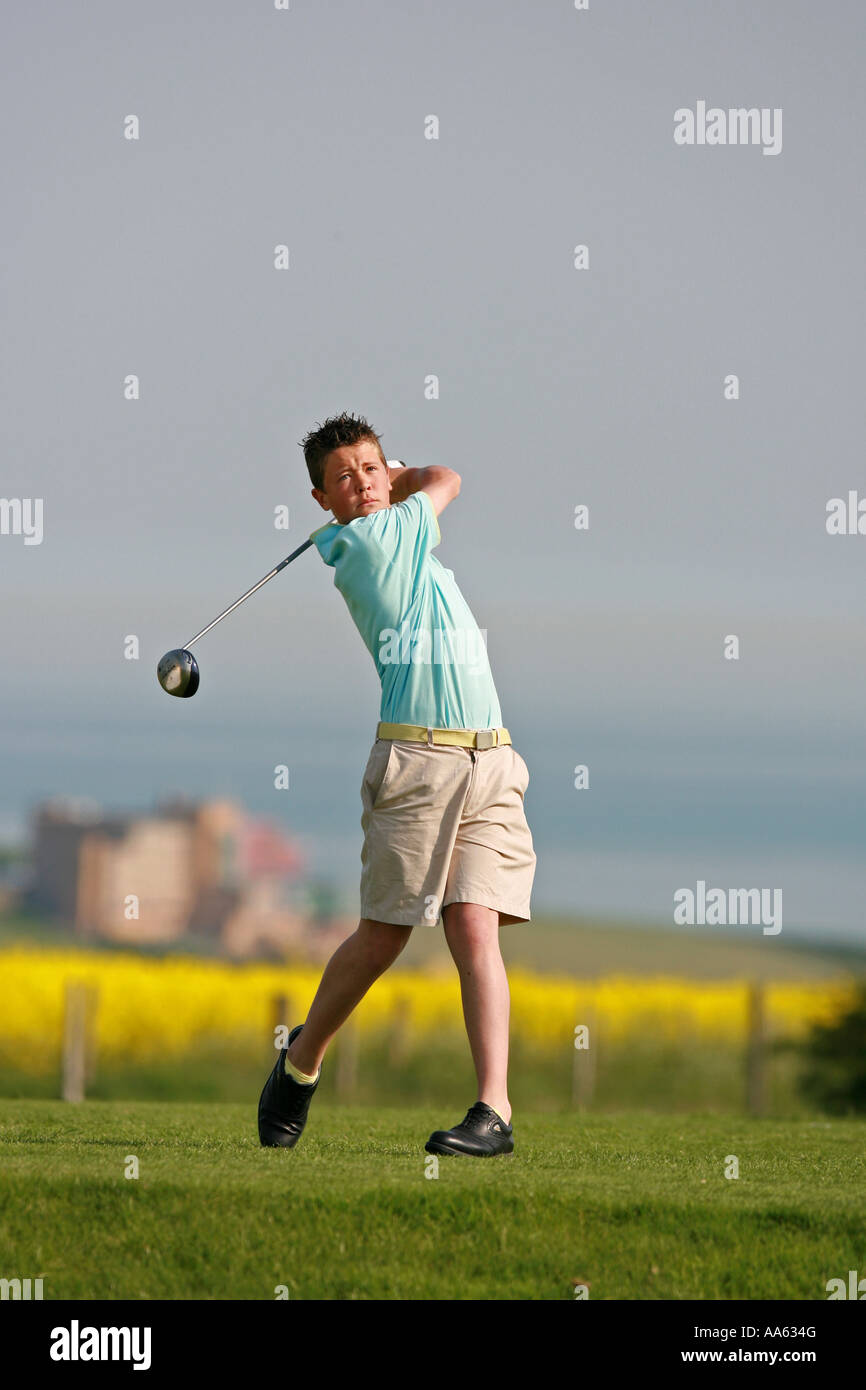 Junior golfer playing golf hi-res stock photography and images - Alamy
