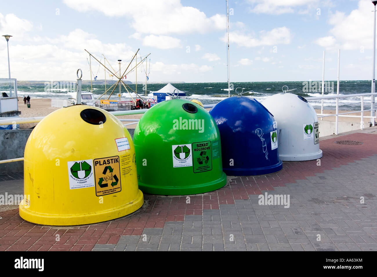A close up of the refuse bin. Staying on the beach. Rubbish Bin on ...