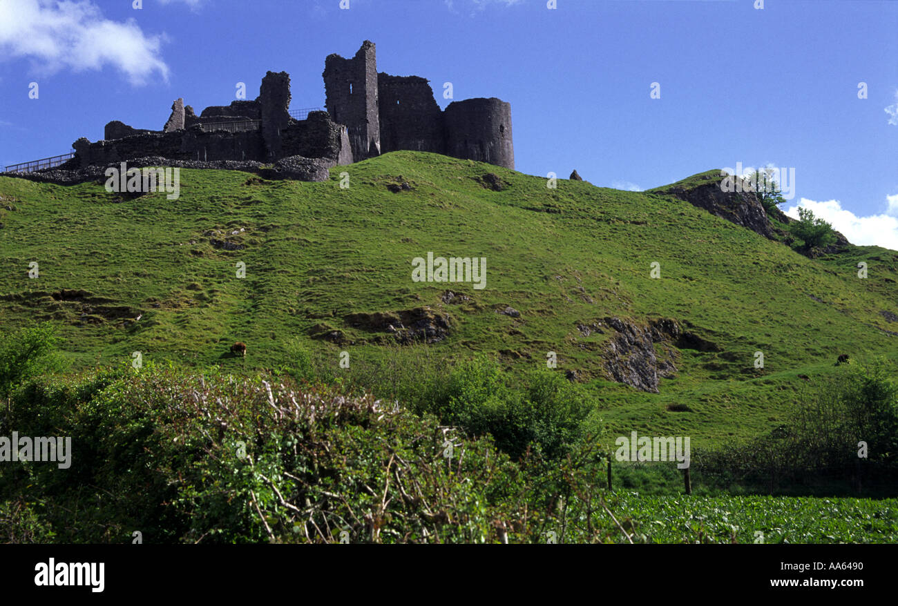 Castell Carreg Cennen Stock Photos & Castell Carreg Cennen Stock Images ...