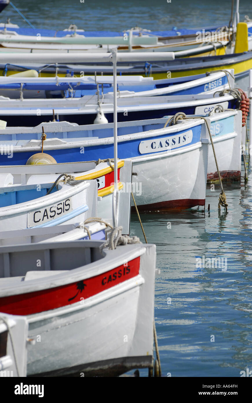 Fishing boats france hi-res stock photography and images - Alamy