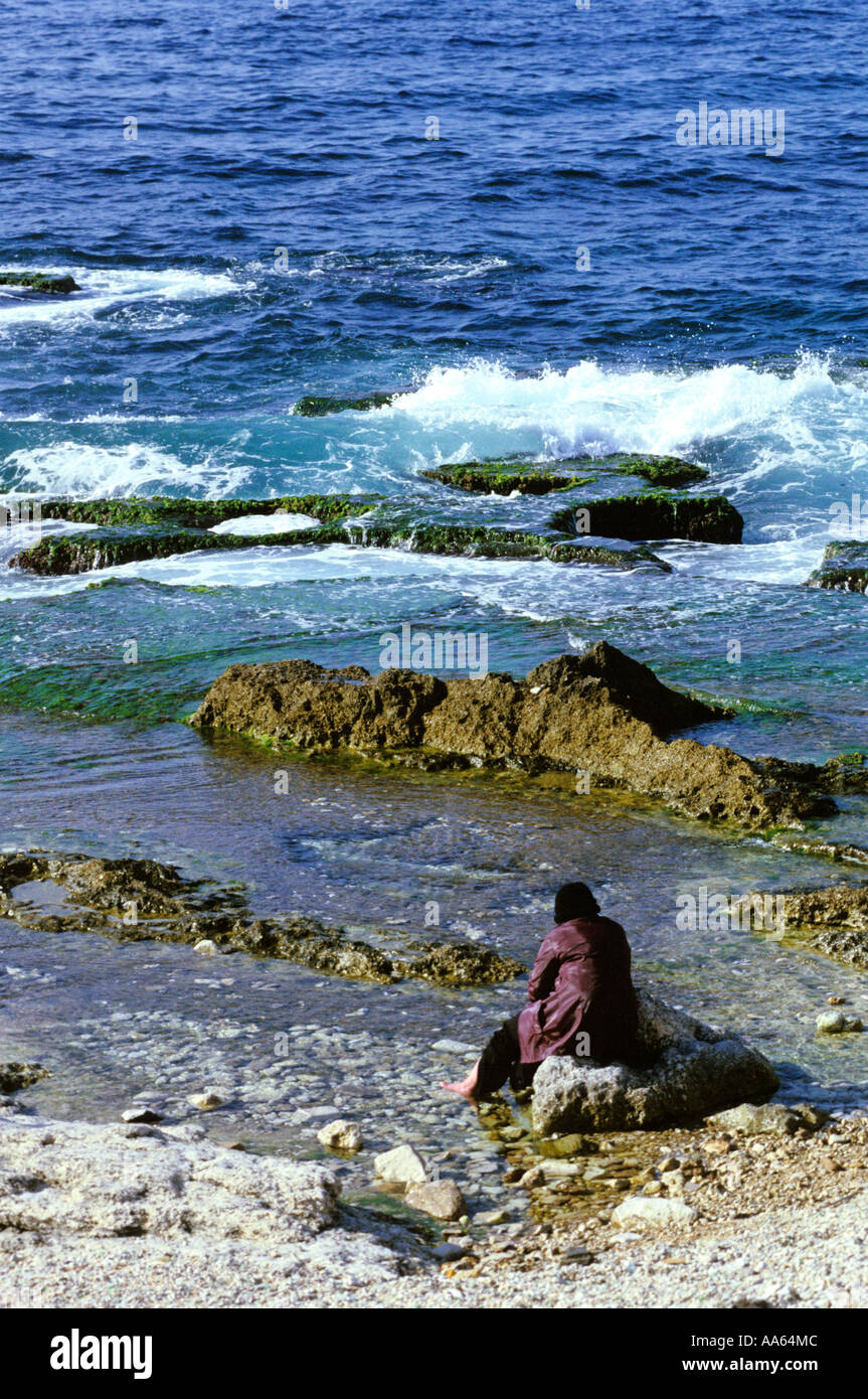 Muslim women beirut hi-res stock photography and images - Alamy