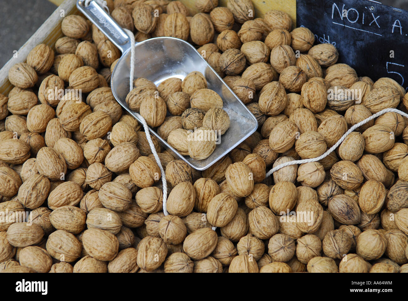 walnuts on market stall, france Stock Photo - Alamy