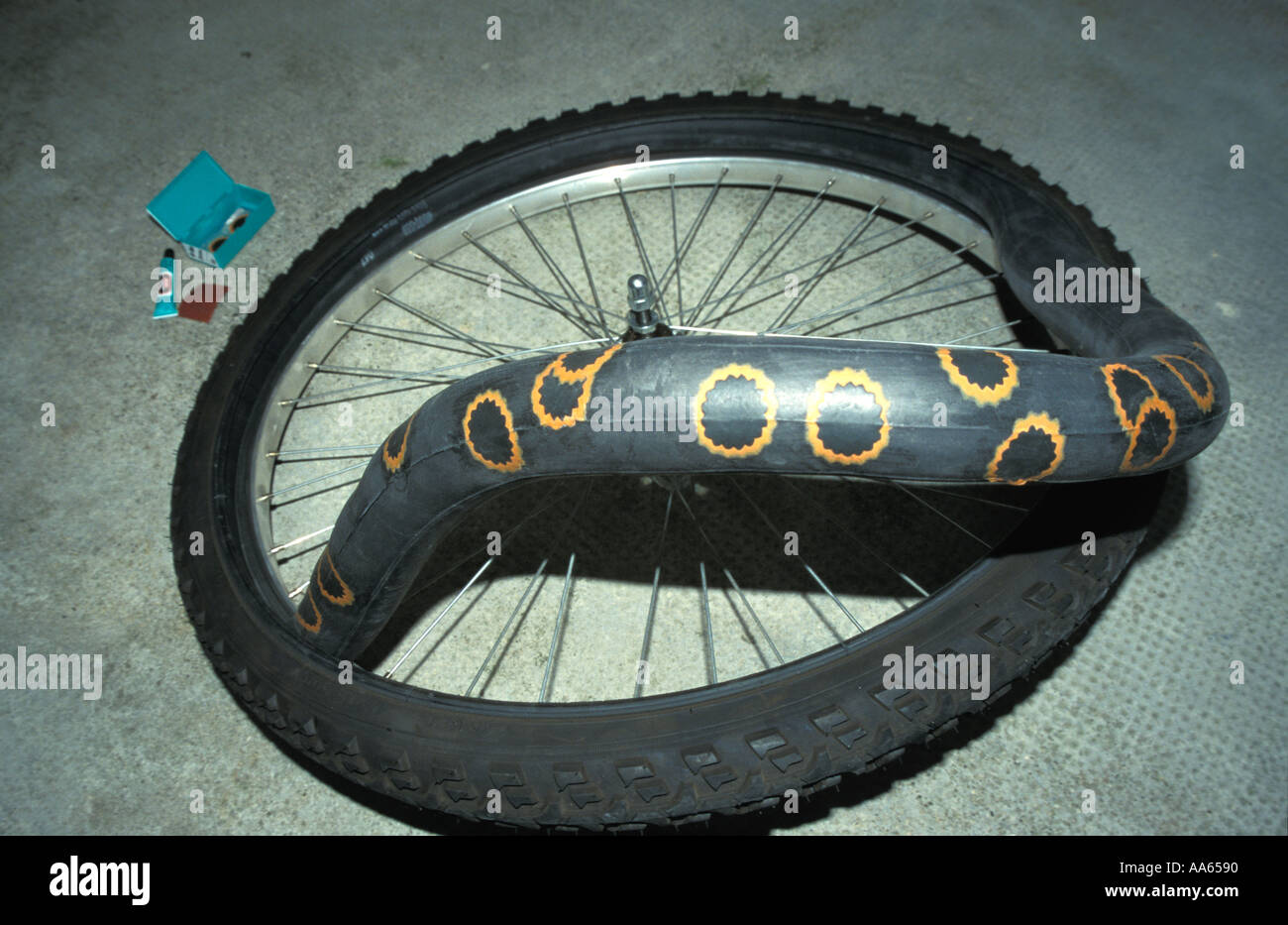 Cycle puncture hi-res stock photography and images - Alamy
