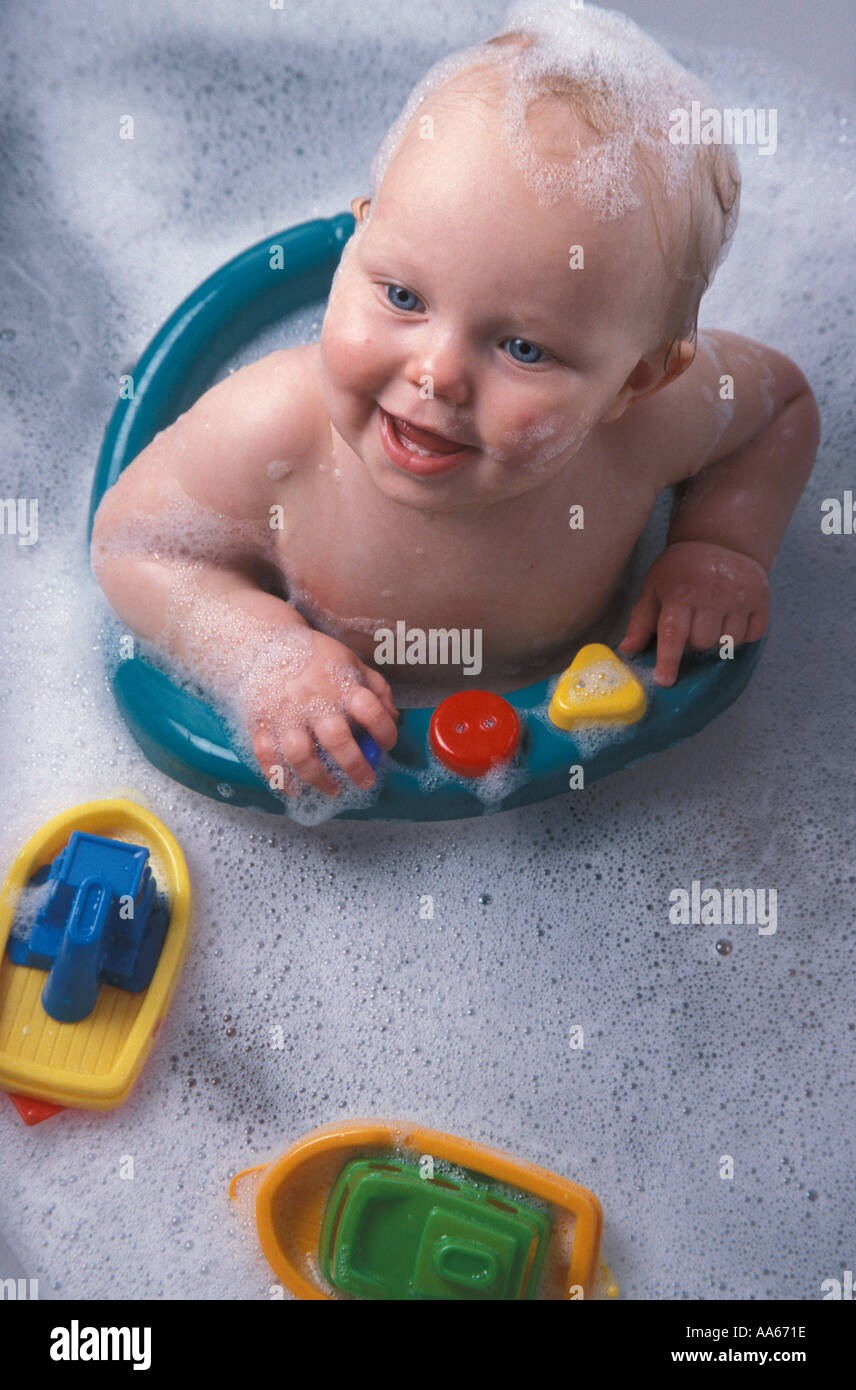 Weekly Bath High Resolution Stock Photography and Images - Alamy