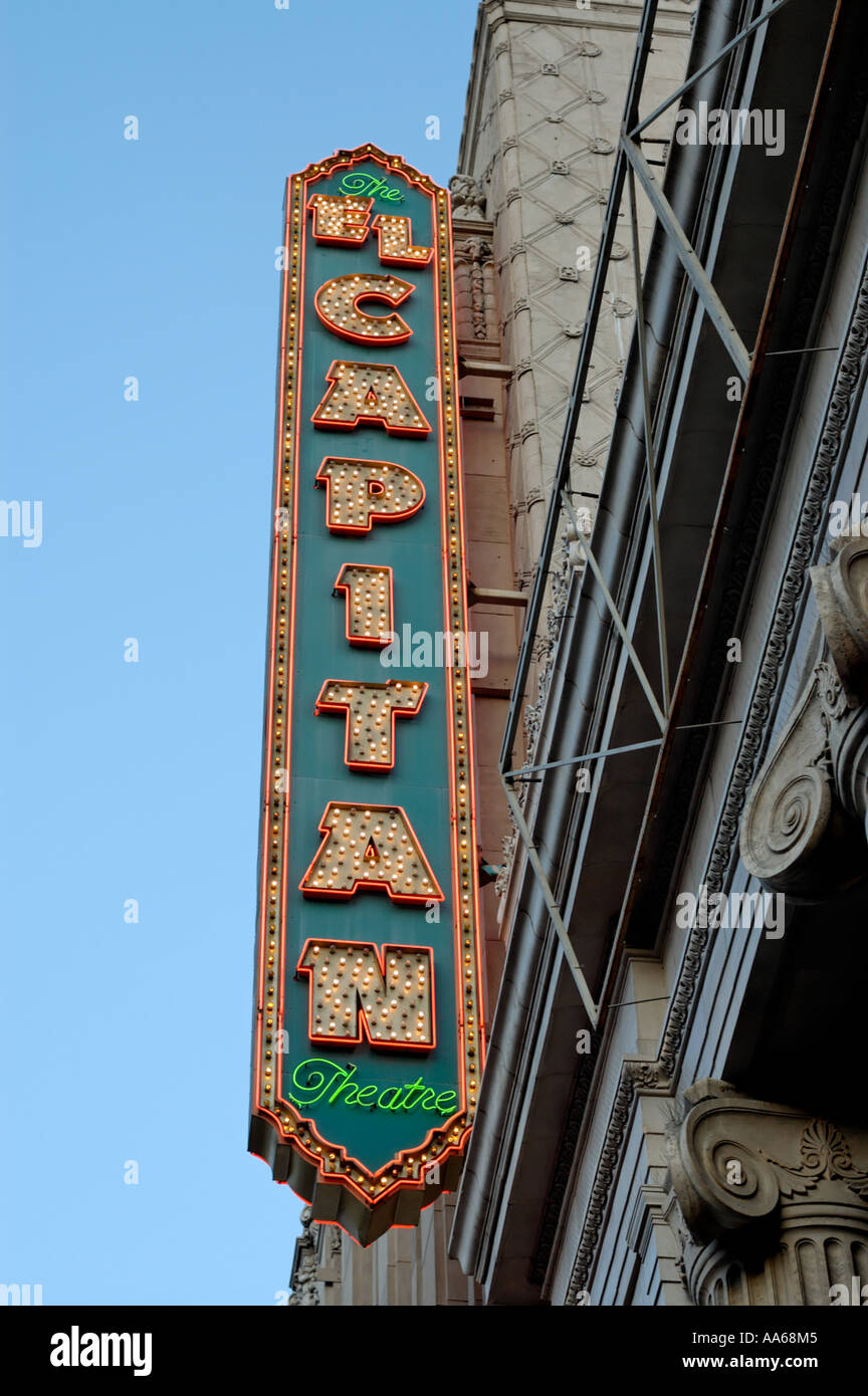El capitan theatre sign in hi-res stock photography and images - Alamy