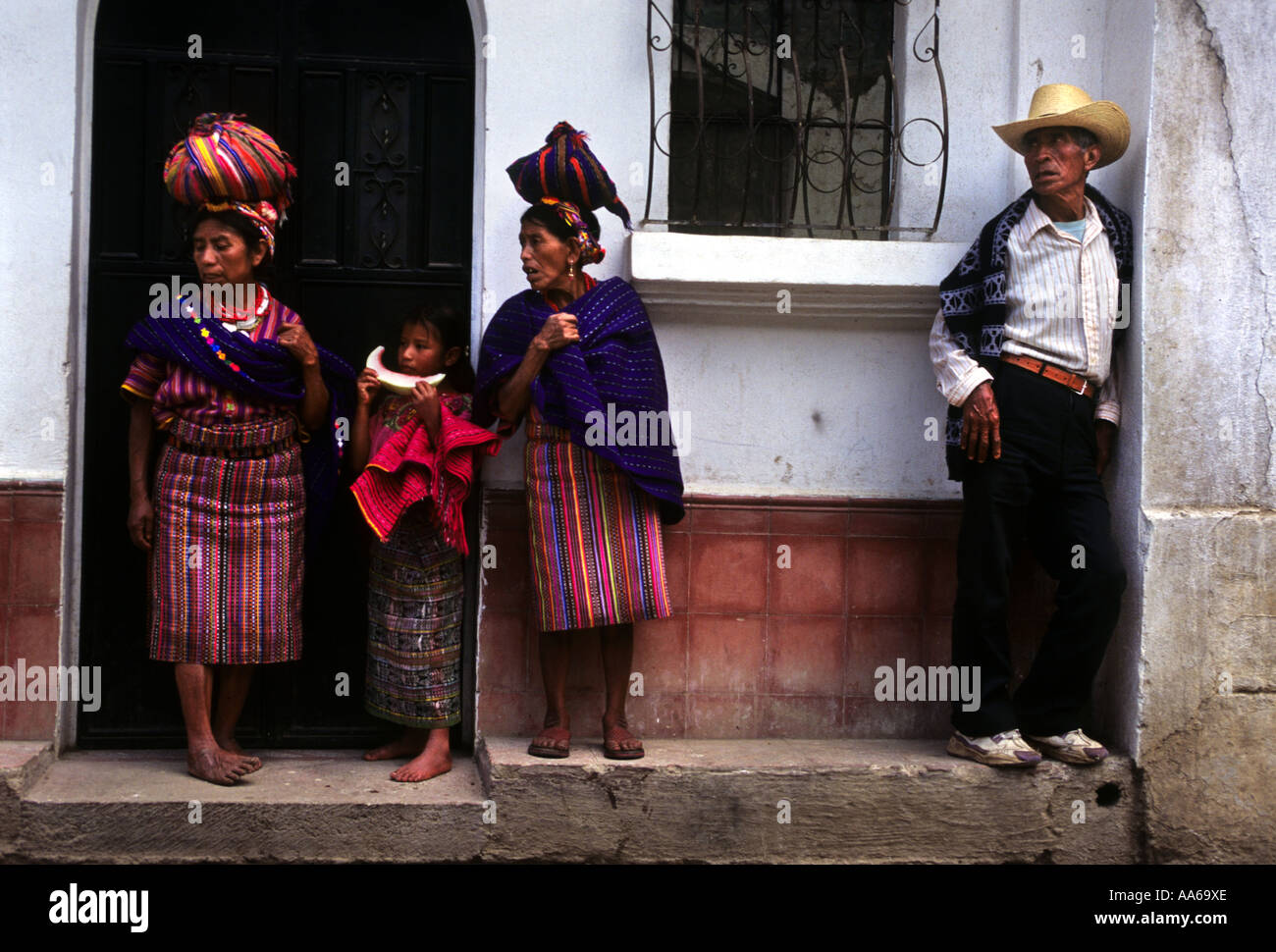 Native american family generations hi-res stock photography and images ...