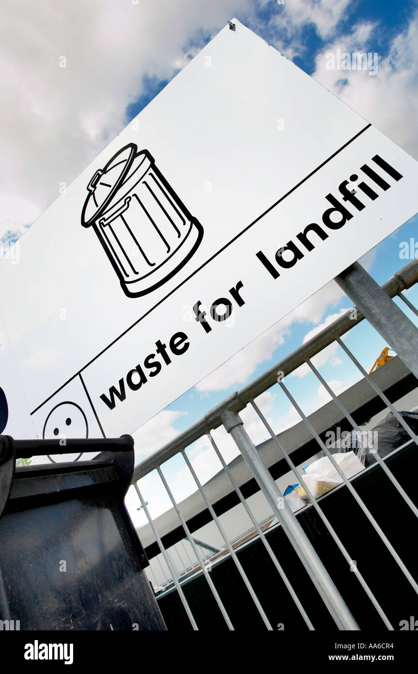 Custom built containers hi-res stock photography and images - Alamy