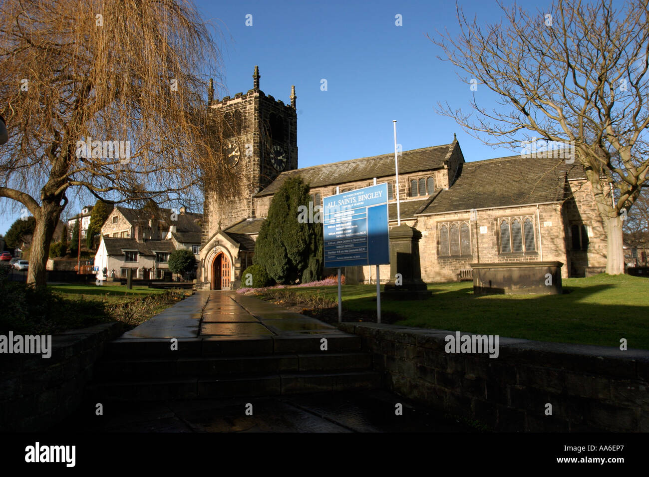 Inviting church entrance hi-res stock photography and images - Alamy