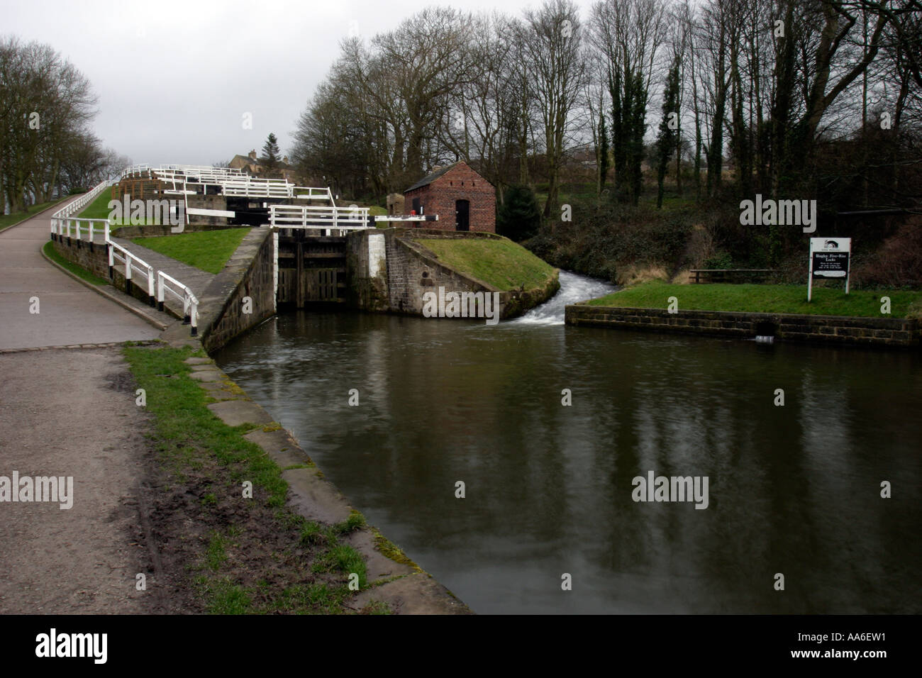 5 Rise Locks High Resolution Stock Photography and Images - Alamy