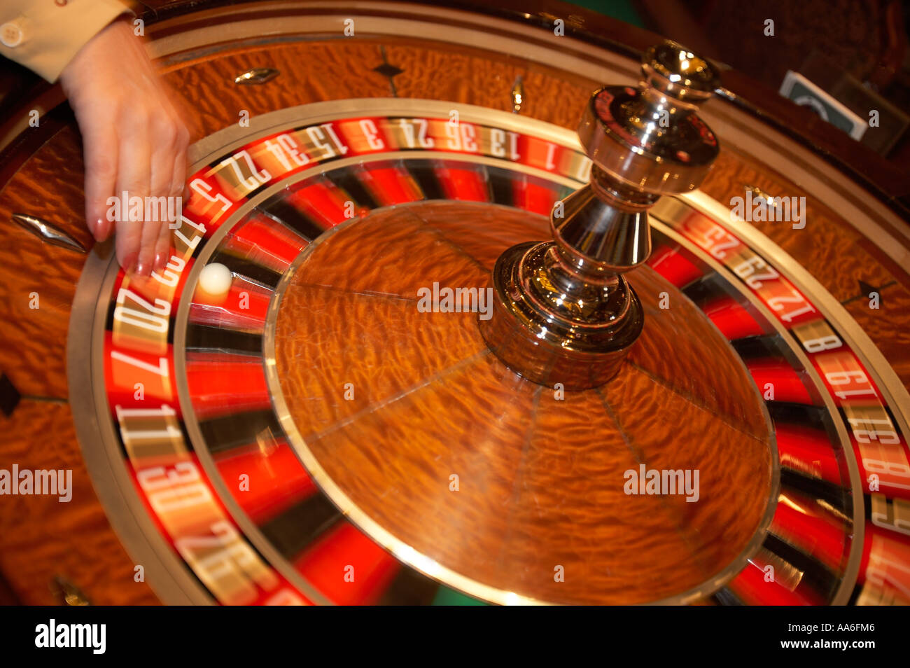 Roulette wheel las vegas nevada hi-res stock photography and images - Alamy