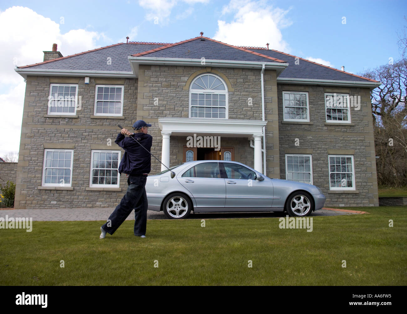 Golf Club House Exterior Stock Photos & Golf Club House Exterior Stock ...