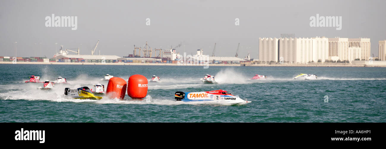 Italian Ivan Brigada s Team Tamoil powerboat in the lead at the UIM ...