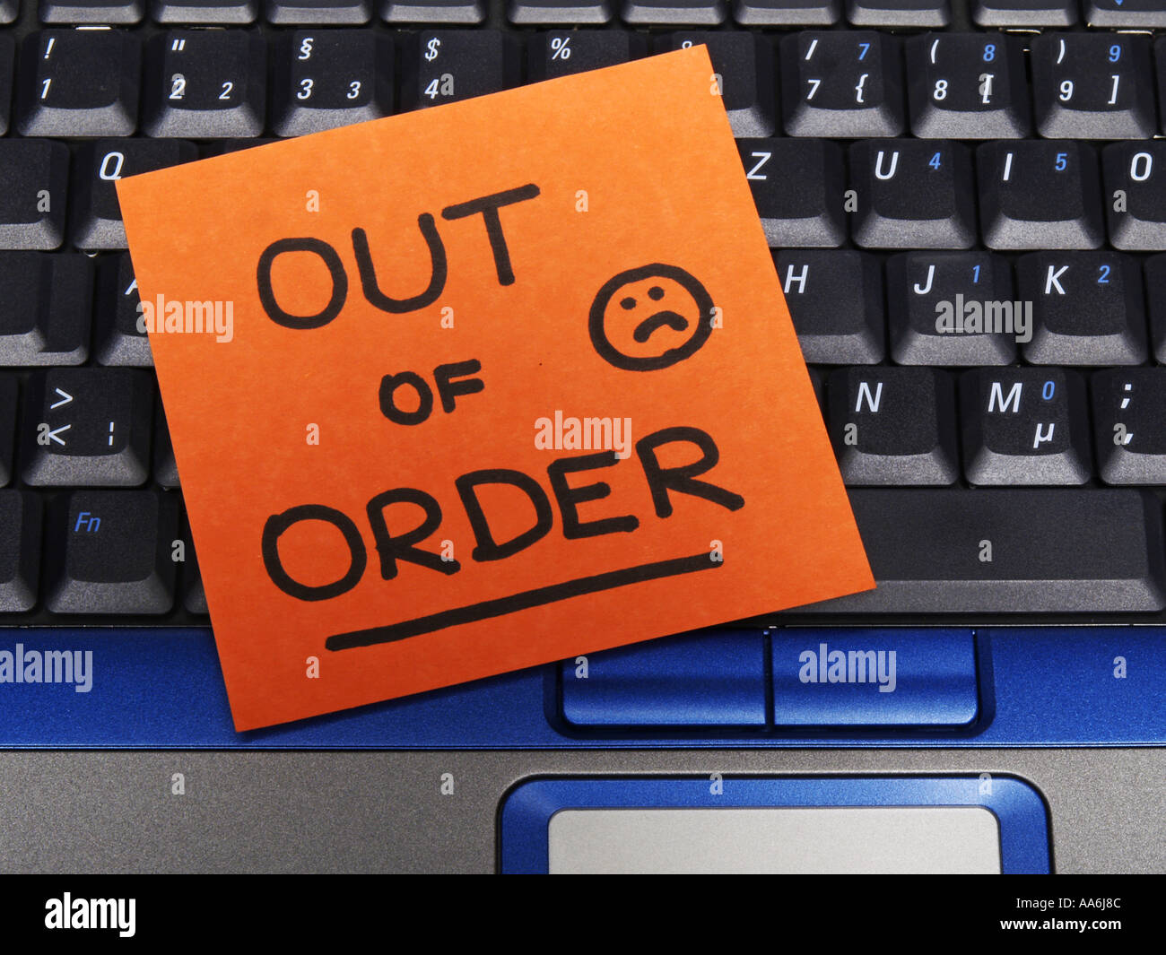 Out of order note hi-res stock photography and images - Alamy
