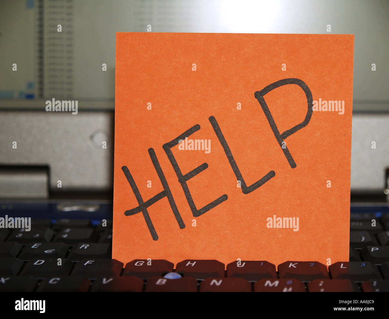 Note help hi-res stock photography and images - Alamy