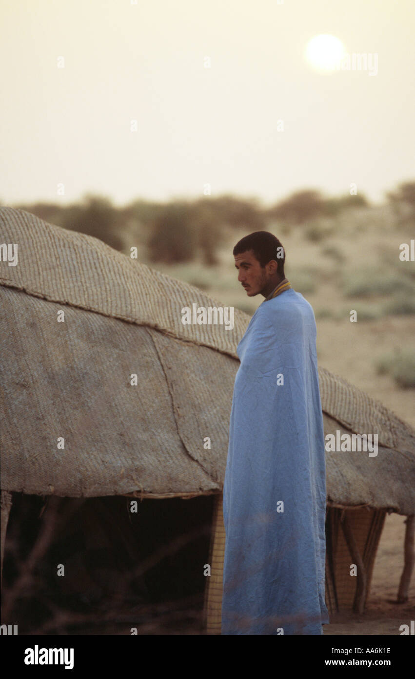 Tuareg man - Timbuktu, Sahara Desert, MALI Stock Photo - Alamy