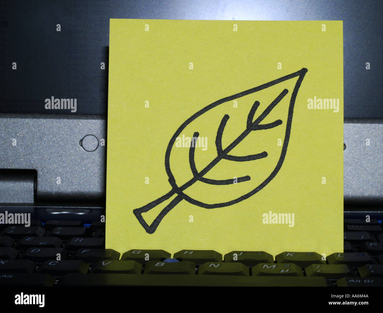 Leaf drawing hi-res stock photography and images - Alamy